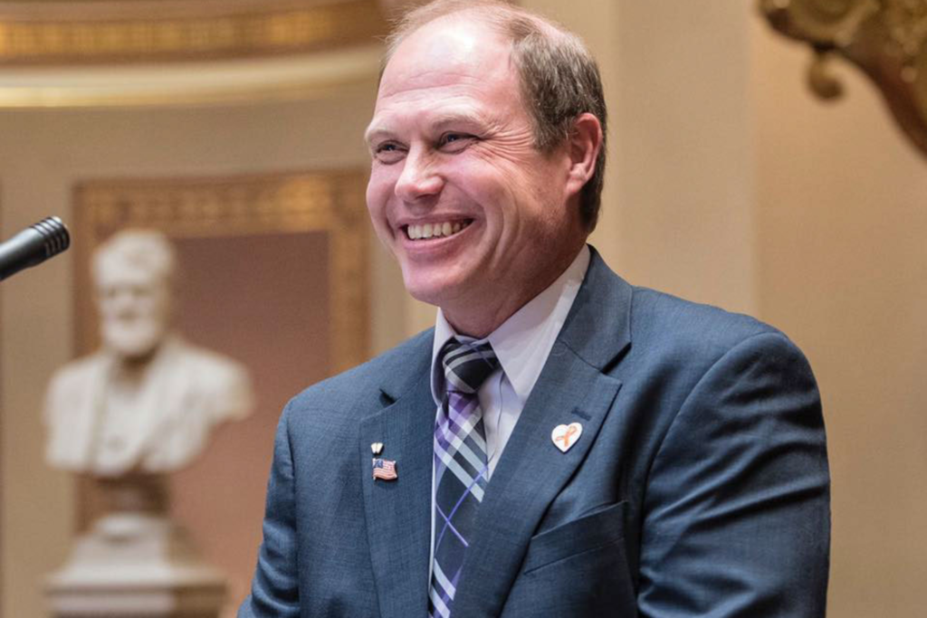 GOP senator suggests Walz admin has 'political motive' in budget cuts ...