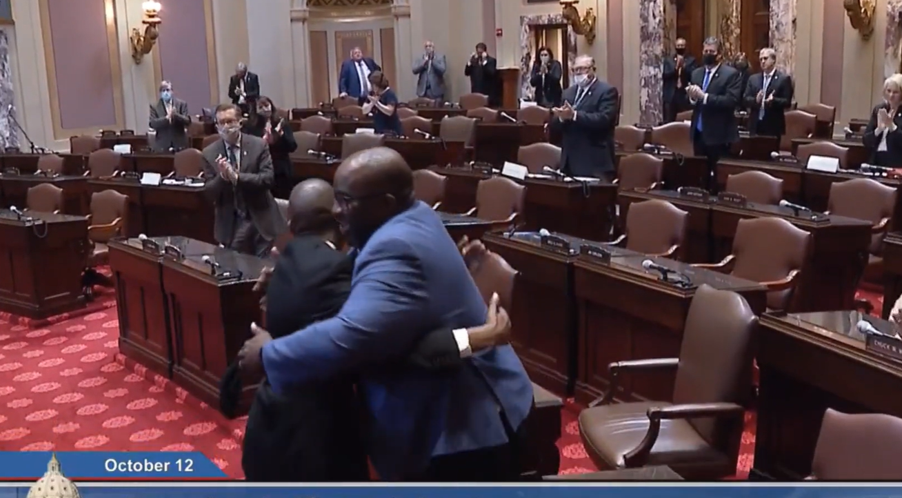 Rep. Mary Franson forced to wear mask while speaking on House floor ...