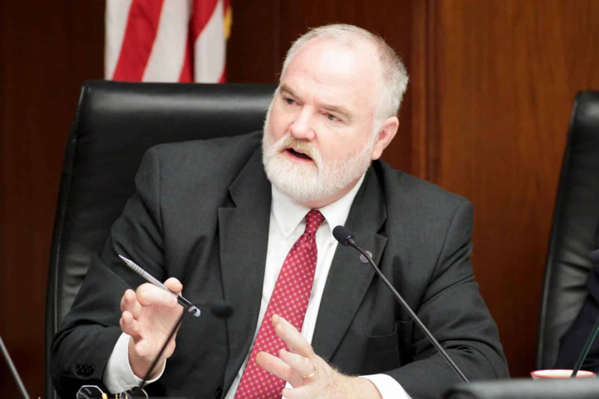 House candidate Bob Loonan accused of breaking law by falsely claiming ...