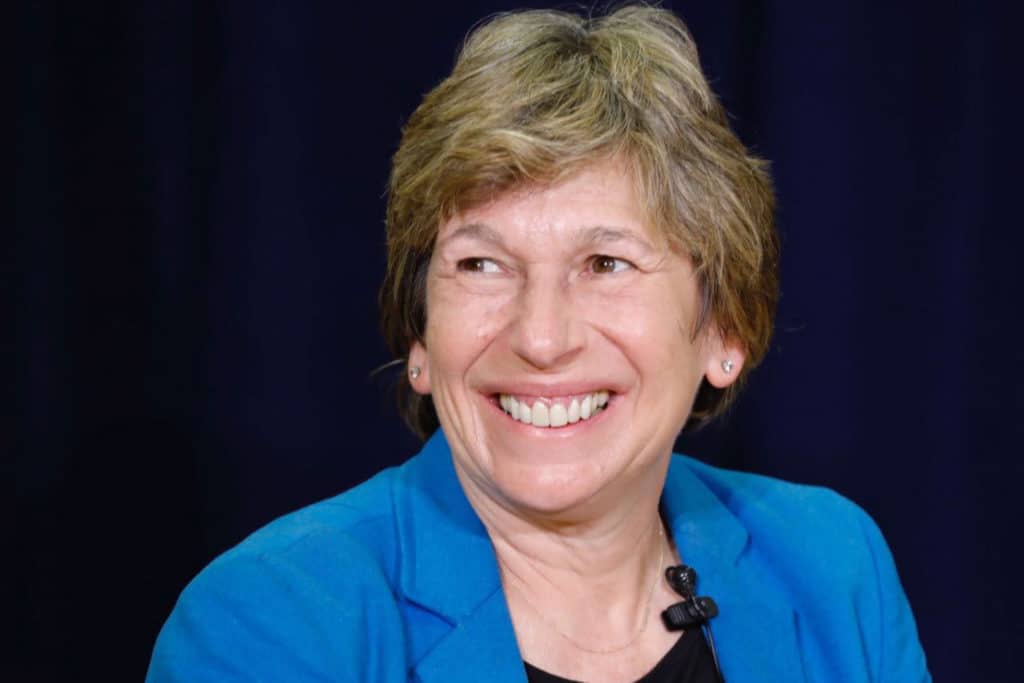 Teachers union boss raked in massive six-figure salary while fighting ...