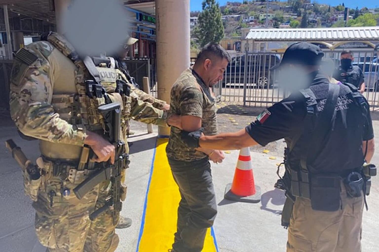 ICE removes fugitive wanted for drug trafficking from Minnesota - Alpha ...