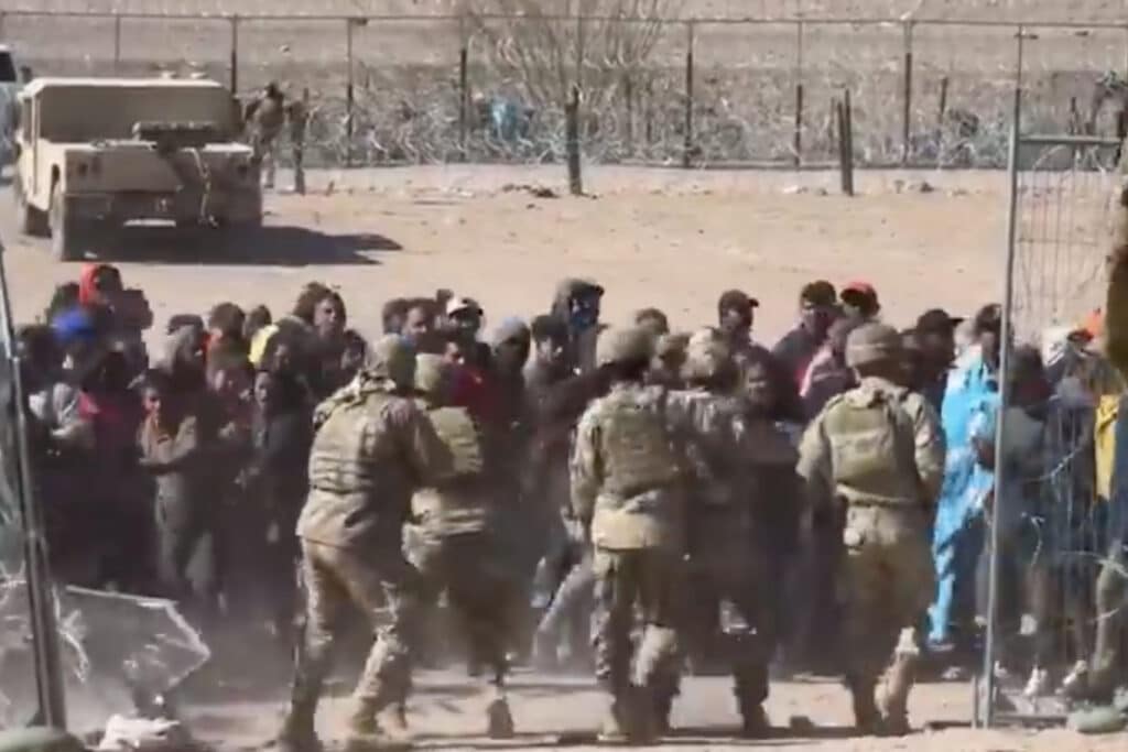 Video shows illegal immigrants overwhelming National Guard, storming ...