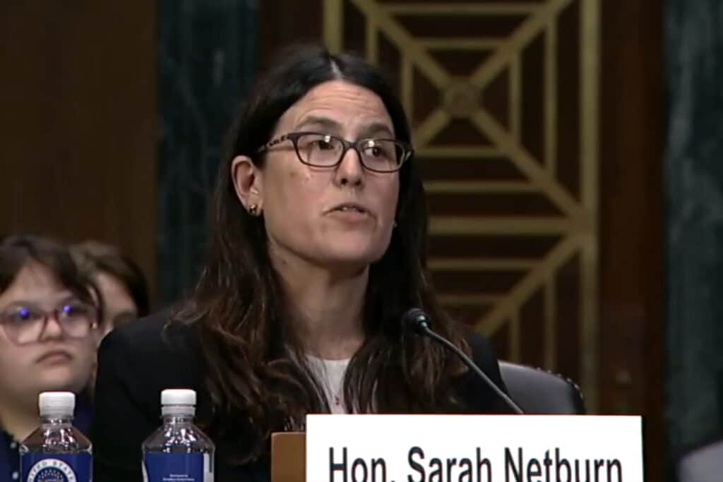 Klobuchar votes for judicial nominee who recommended a trans sex ...