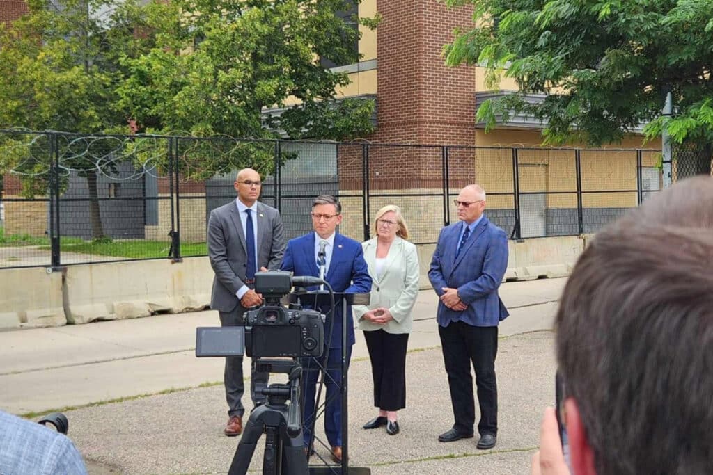 Outside fallen Third Precinct, House speaker criticizes Walz record on ...