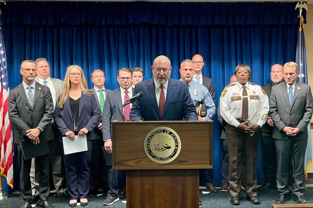11 more Minneapolis gang members charged with RICO conspiracy, murder ...