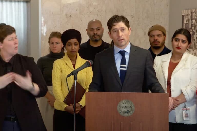 Minneapolis mayor says city won't cooperate with immigration enforcement