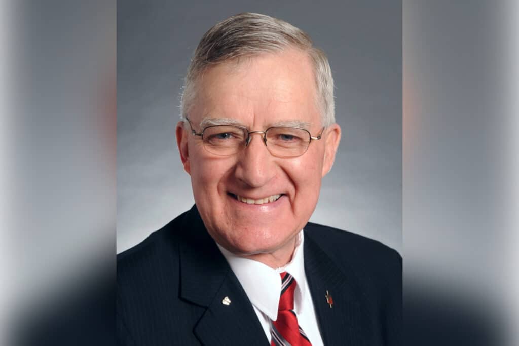 Sen. Bruce Anderson, longtime Republican state lawmaker, dies at 75