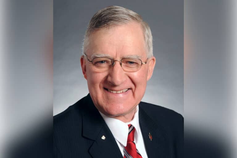 Sen. Bruce Anderson, longtime Republican state lawmaker, dies at 75