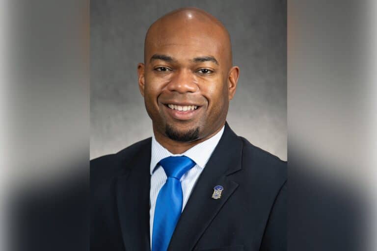 DFL state lawmaker announces campaign for Hennepin County attorney