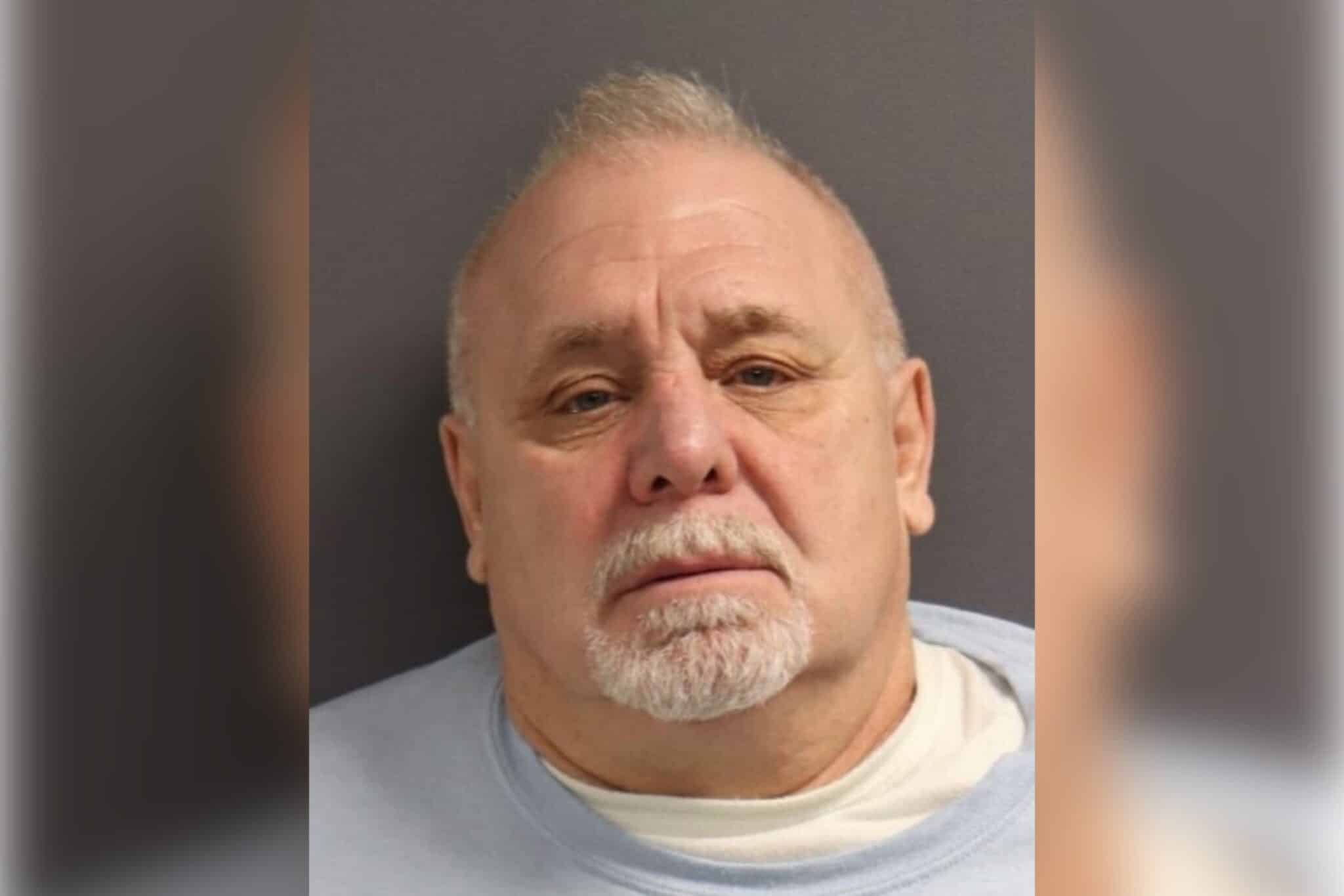 West St. Paul man charged as ICE agents say he followed them, pulled a ...